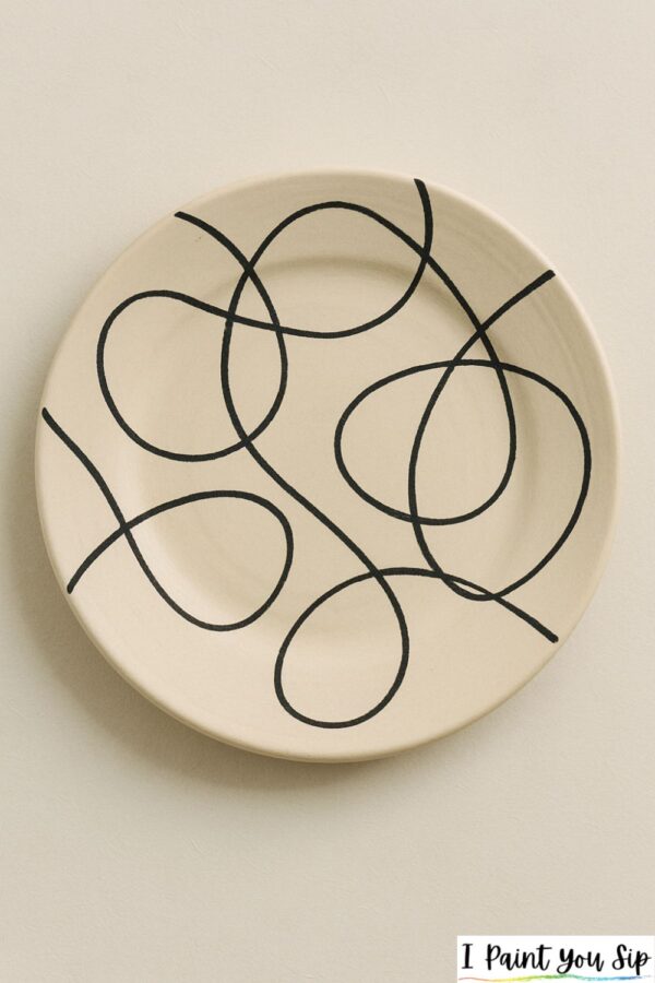19 Plate Painting Ideas for Beginners (Fun, Easy & Totally Doable!) | I ...